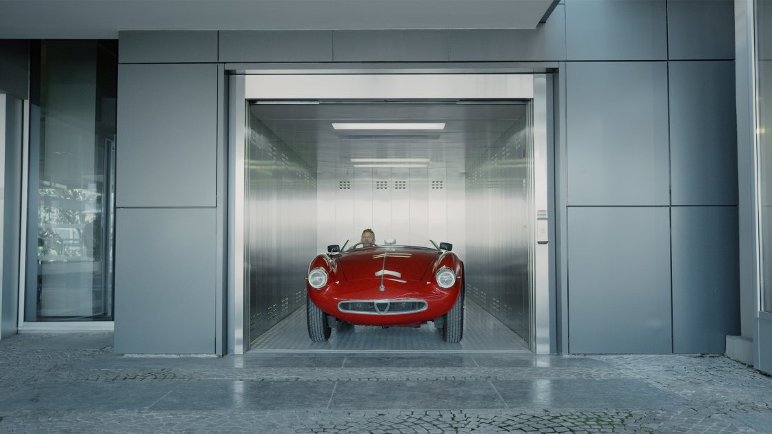 Schindler 2600 - Heavy-duty cargo elevator | Schindler Lifts Australia